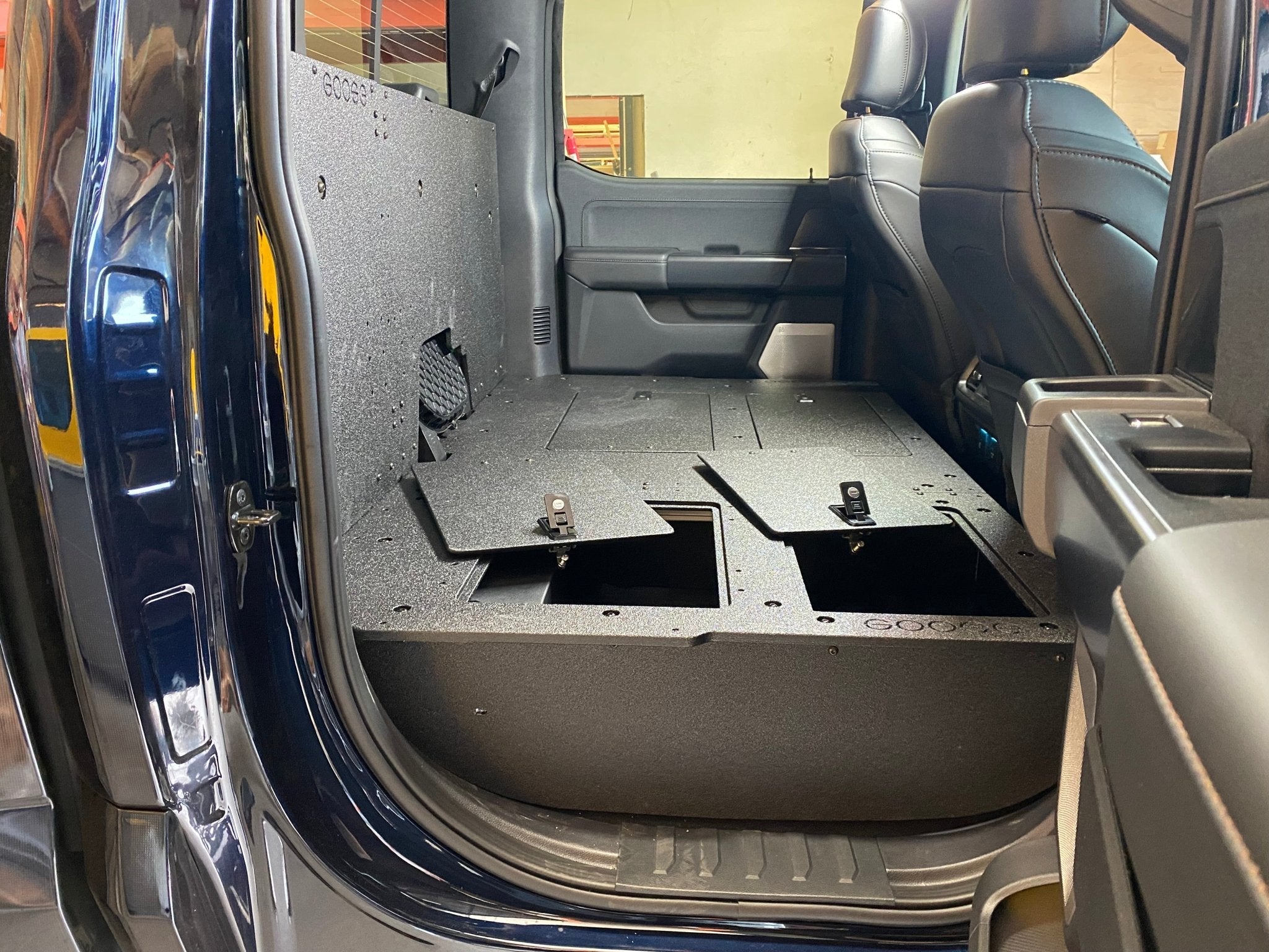 Ford Super Duty Ford - F250-F350 - 2023-Present - 5th Gen. Crew Cab ...